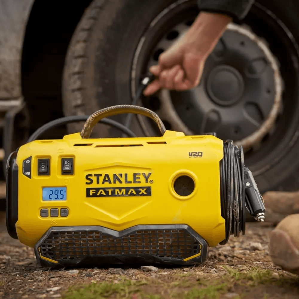 Stanley SCE520 20V Cordless Inflator (Bare) 160psi