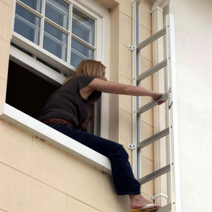 Miller ARL-300 Foldable Escape Ladder (Fire Exit) – KHM Megatools Corp.